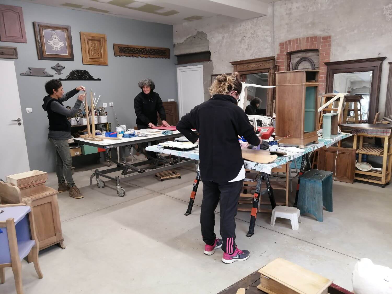 Formations restauration meubles, prestations de rénovation | PAUSE DECO